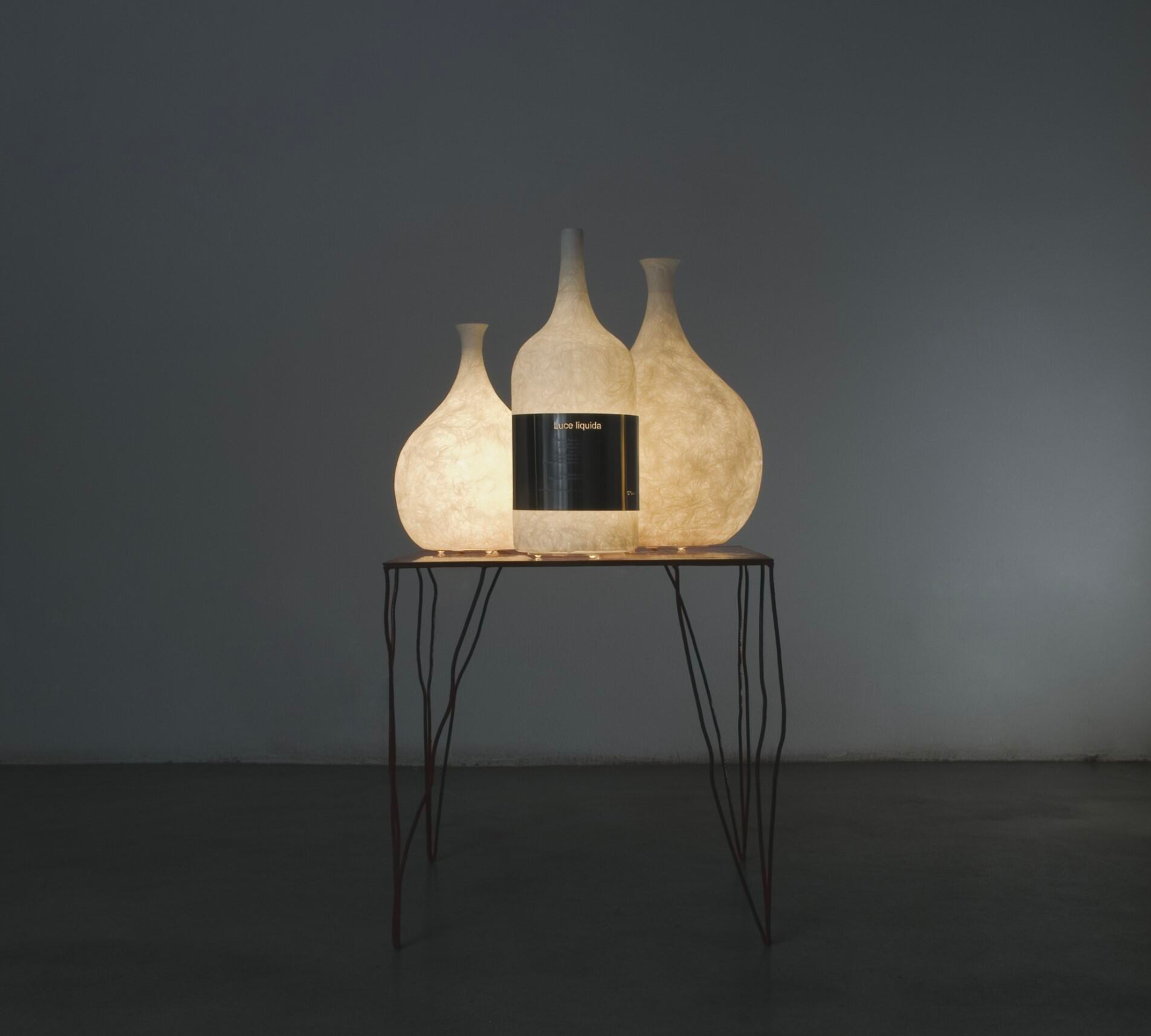 Luce Liquida 2 Tischleuchte Weiß | In-es.artdesign | COCOLI