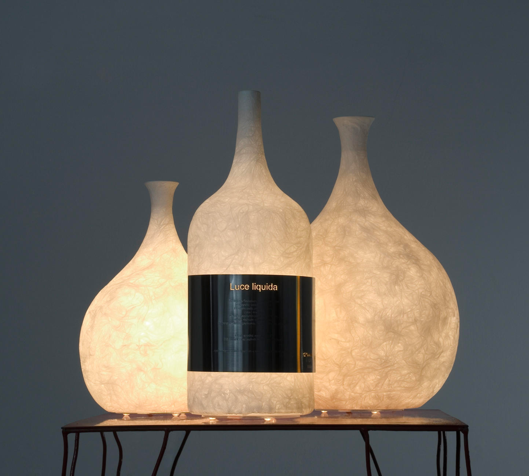 Luce Liquida 2 Tischleuchte Weiß | In-es.artdesign | COCOLI