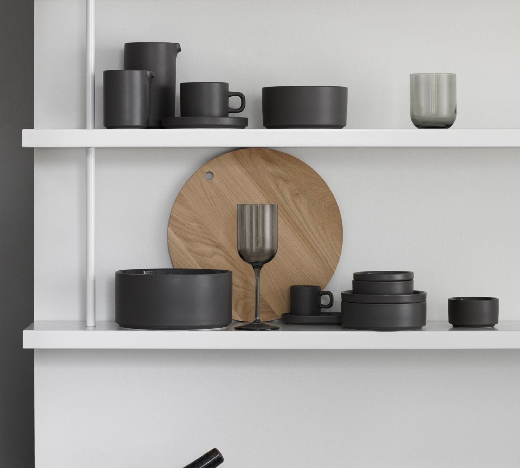 4x Fuum Weißweinglas Smoke | Blomus | COCOLI