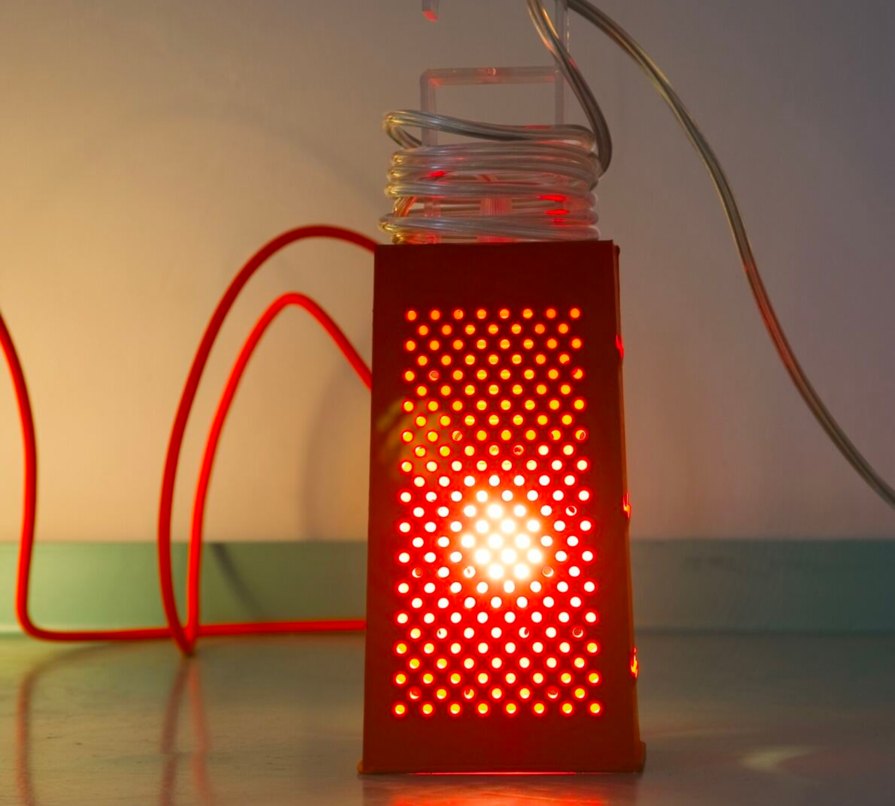 Cacio&Pepe Tischleuchte Rot Transparent | In-es.artdesign | COCOLI